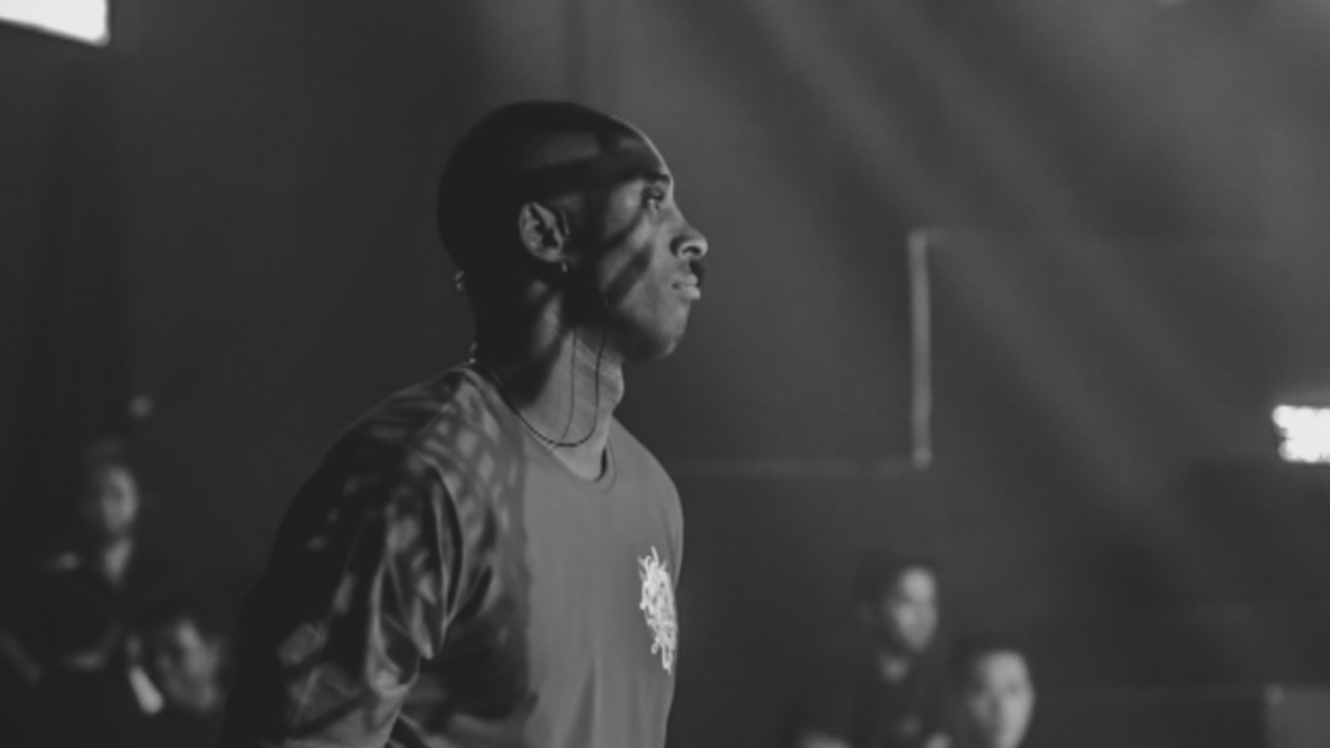 Filipino fans remember NBA legend Kobe Bryant - newswatchplus.ph