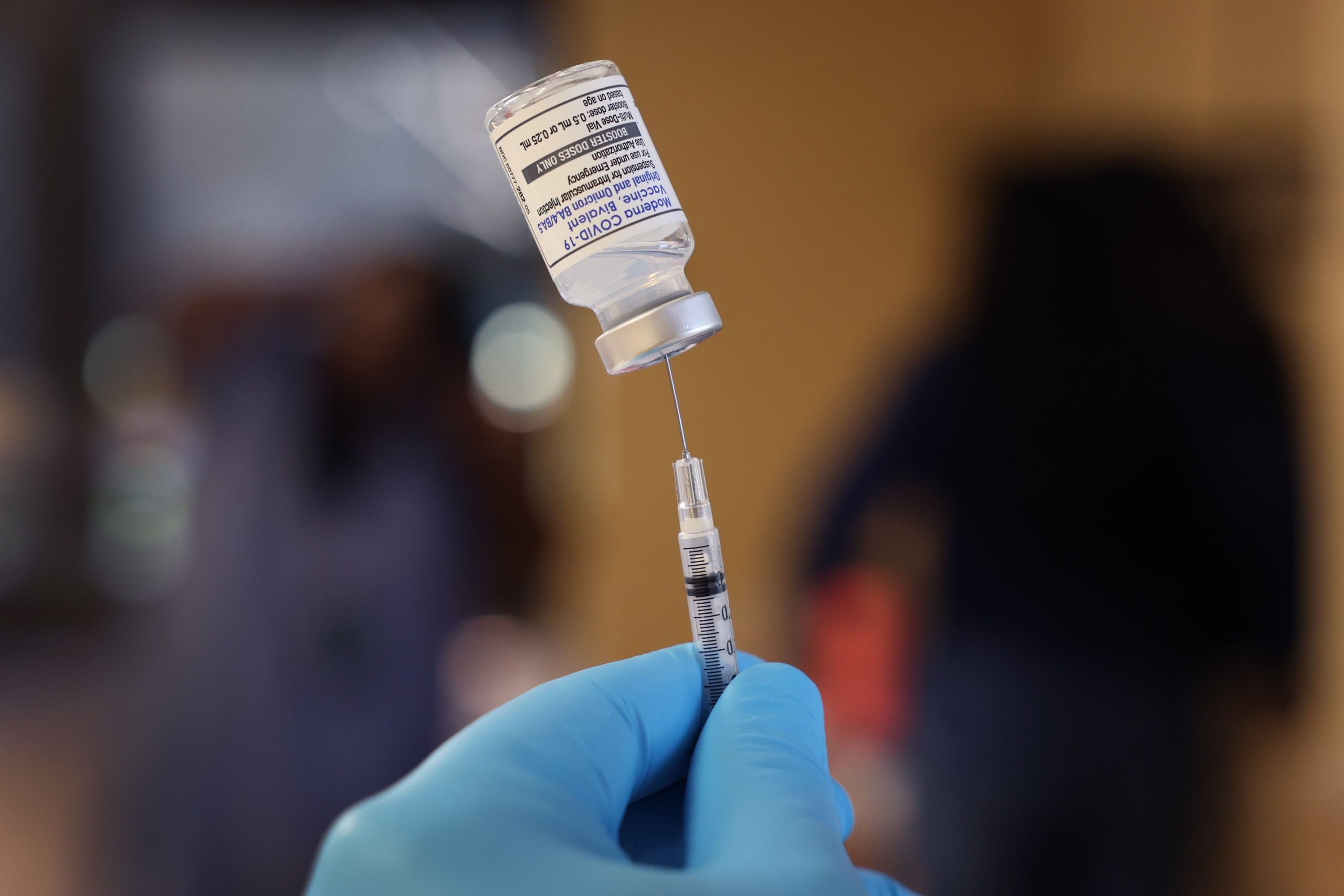 Which arm gets the Covid-19 booster may make a difference, study shows ...